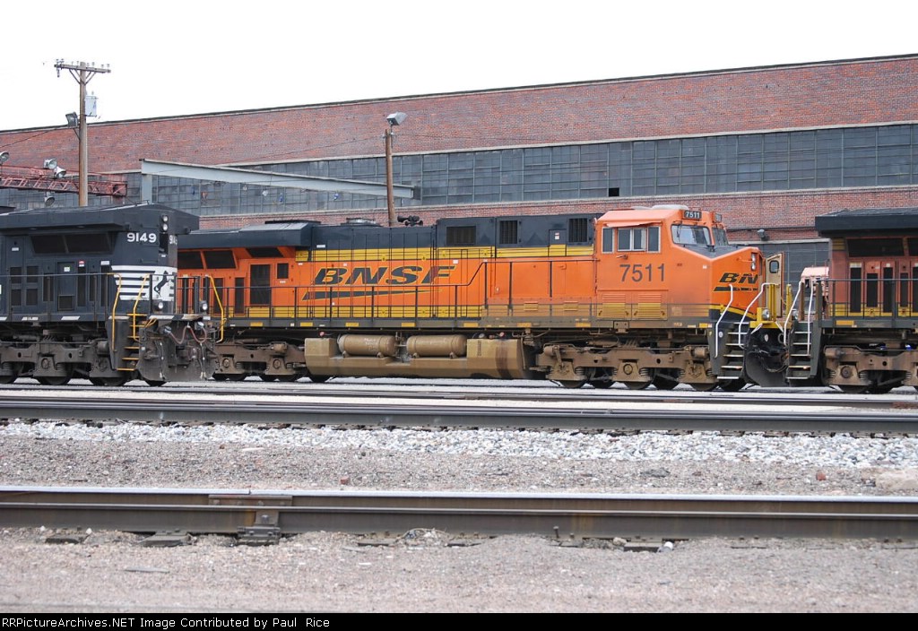 BNSF 7511